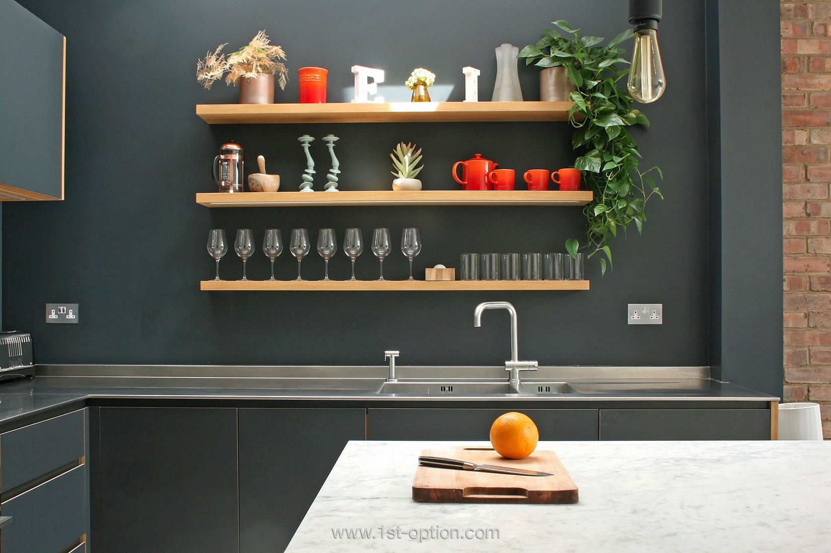 Clover | Shoot Location London | 1st Option